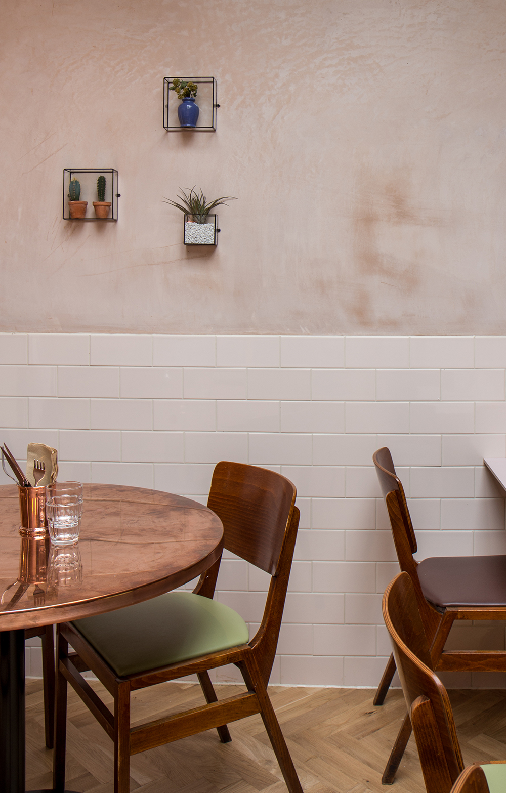PANZO brings contemporary pizza to Exmouth Market | Hospitality Interiors