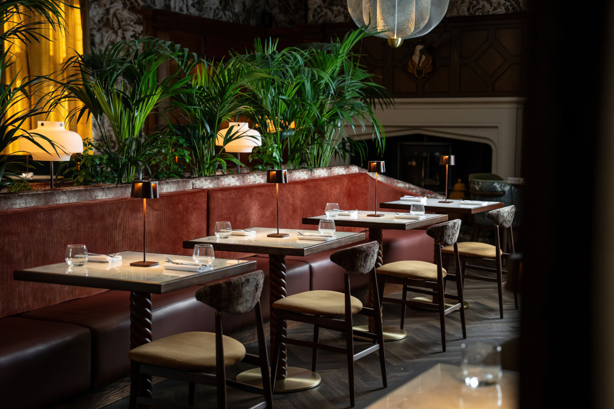 SpaceInvader revamps BLOK restaurant at Lanelay Hall | Hospitality ...