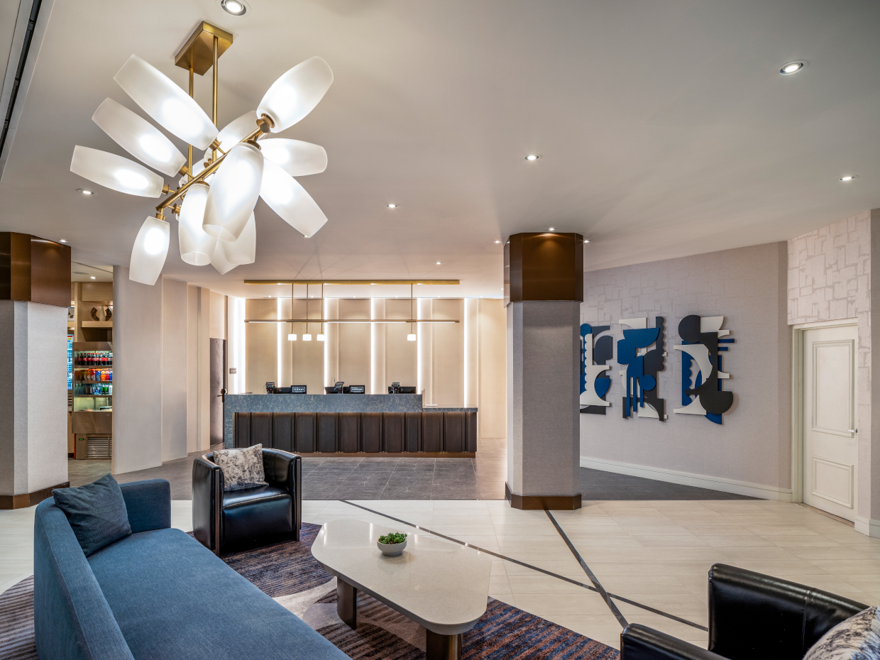 Hilton Arlington National Landing unveil interiors by //3877 ...