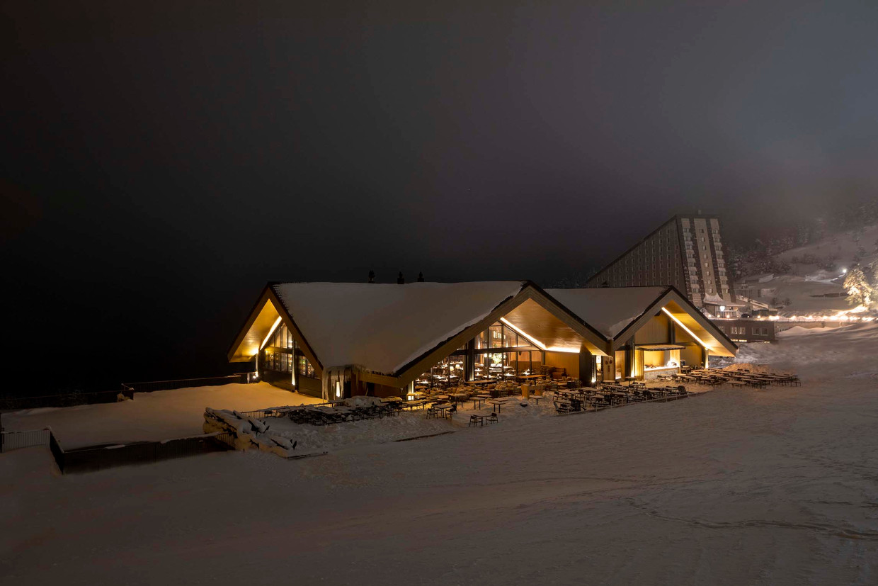 Wangan Studio unveils design of Kartalkaya Kaya Palazzo Lounge, Turkey ...